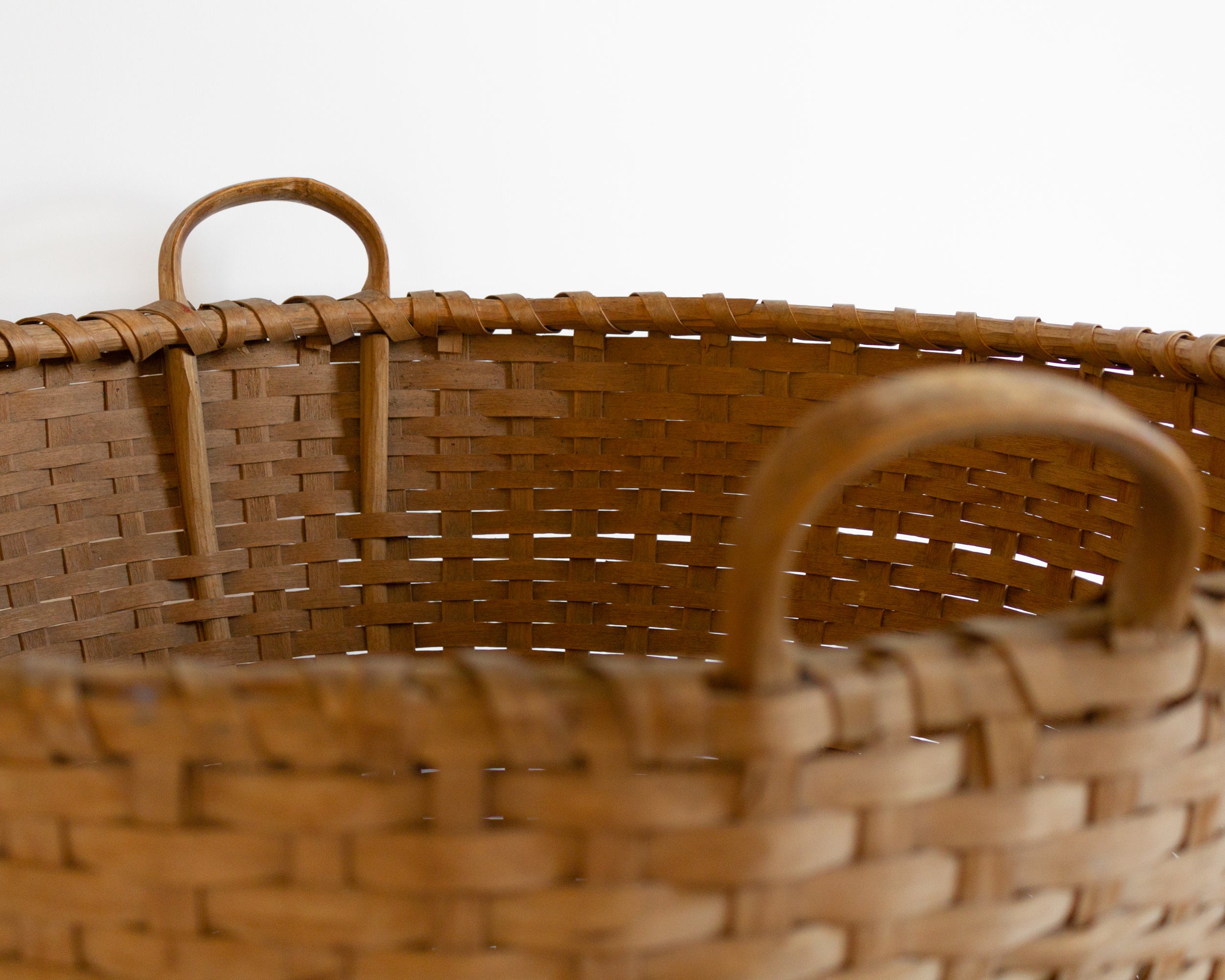 Large Splint Gathering or Laundry Basket – Samuel Snider Antiques